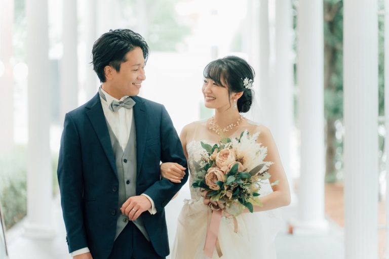 【男女400名が回答】結婚相手に求める条件と優先すべきこと - ROMARI Column（ロマリコラム）